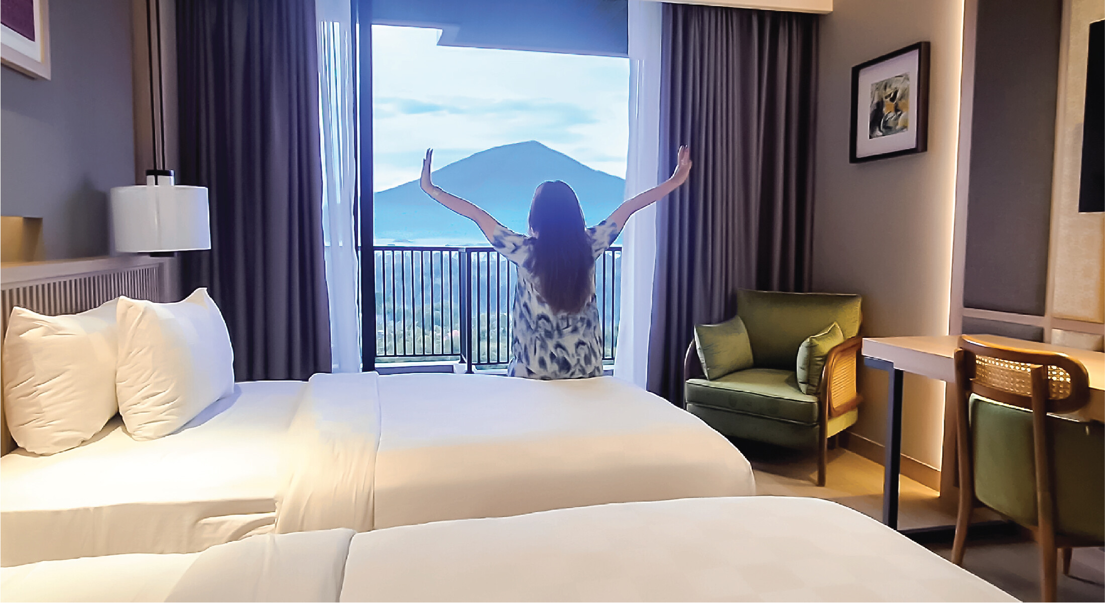 Grand Deluxe Mountain View